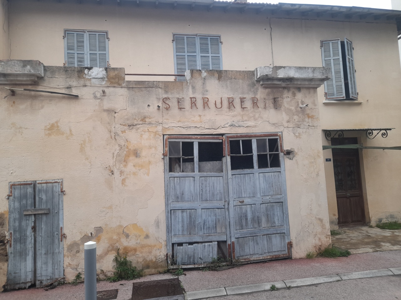 The Continuing Adventures of George and Martha: Chicken Scratch, Vol. 3 ...